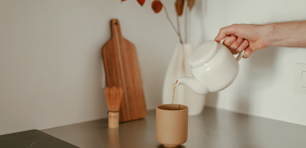 How to Make a Perfect Cup of Mullein Tea from Fresh Leaves – Mudbrick ...